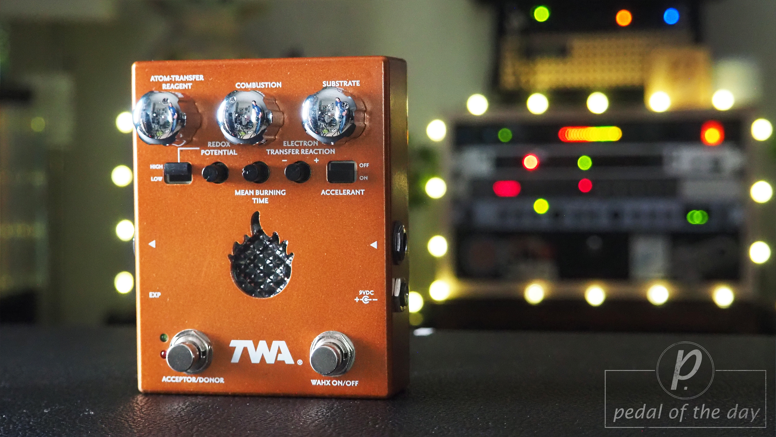 TWA Wahxidizer™ WX-01 Envelope-Controlled Octave Fuzz Filter Wah ...