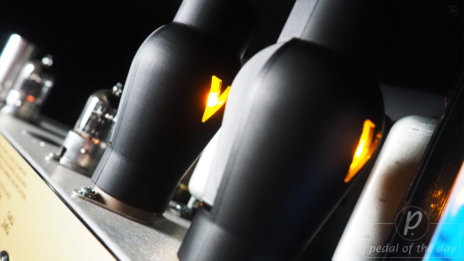 Verellen Devices OCTAL Power Tube Alternative - Pedal of the Day